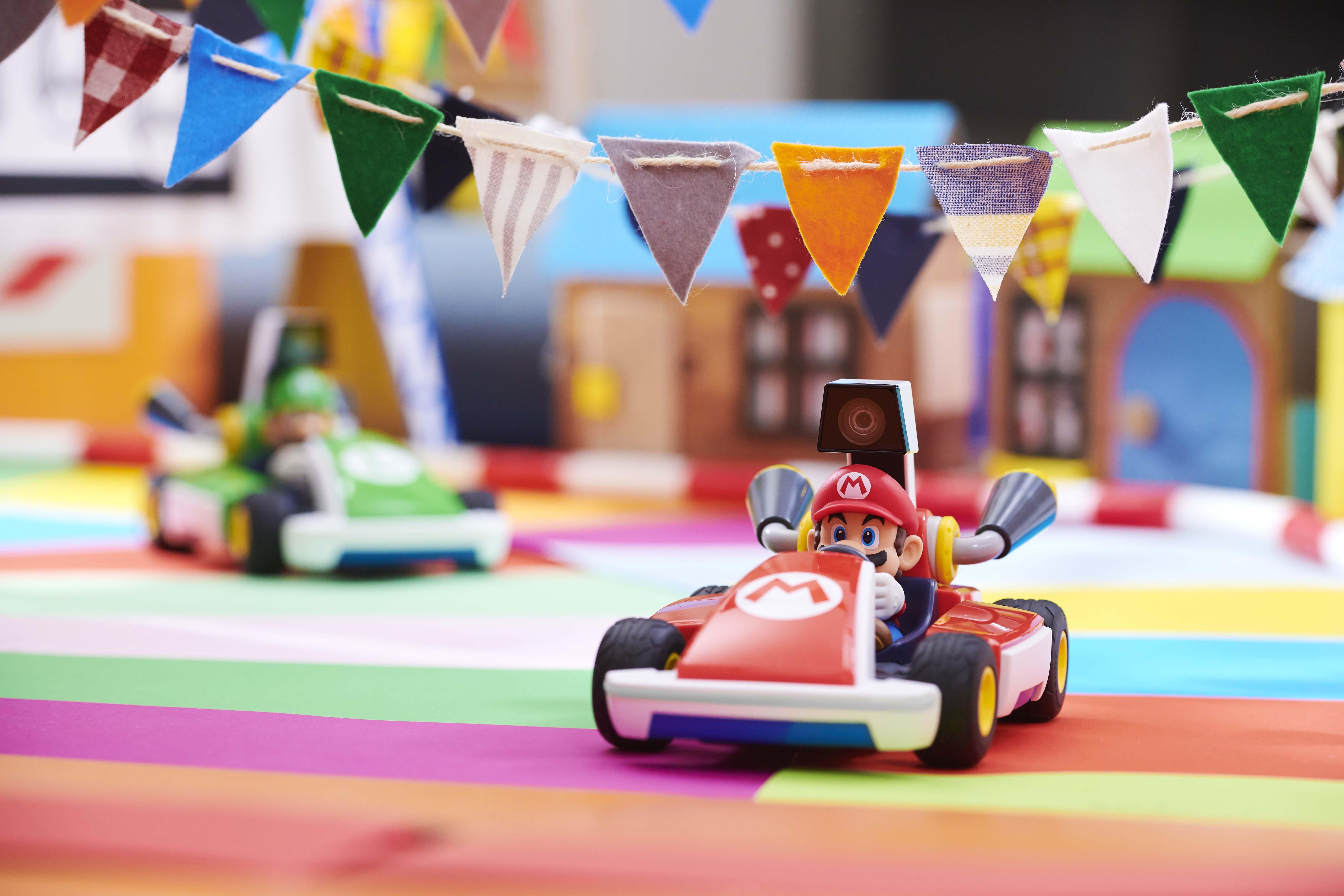 Mario Kart Live: Home Circuit - Mario Set - Nintendo